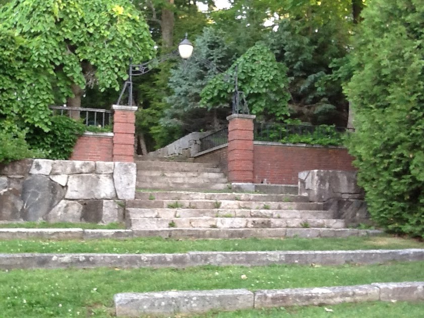 Libraries of new england | Erected by the united effort and generosity ...